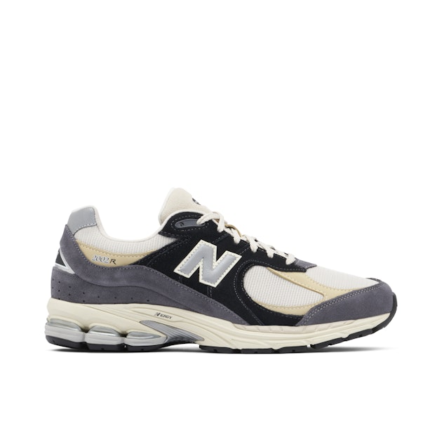 New Balance 2002R Magnet | M2002RSH | Laced