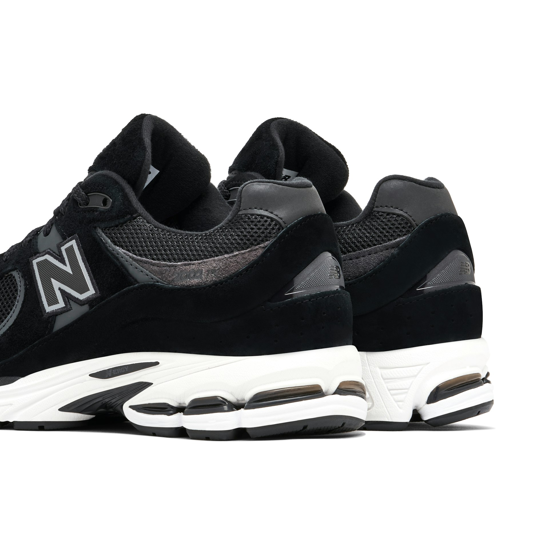 New Balance 2002R Black Gunmetal | M2002RBK | Laced