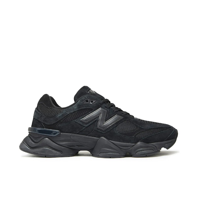 New Balance 9060 Triple Black | U9060BPM | Laced