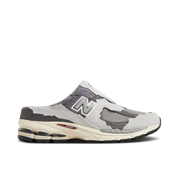 New Balance 2002R Mule Protection Pack Rain Cloud | M2002NA | Laced
